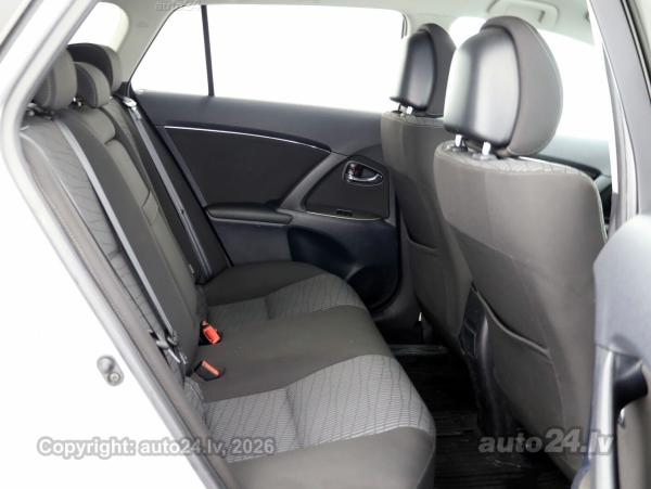 Серый Тойота Авенсис 2010 в Таллин, объемом двигателя 2.00 л и пробегом 356 тыс. км за 2499 €, фото 7 на AUTOMOTO.COM.LV