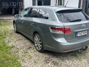 Pelēks Toyota Avensis 2010 Rīga, ar dzinēja tilpumu 2.00 L un nobraukumu 0 tūkst. km par 1950 €, foto 5 vietnē AUTOMOTO.COM.LV