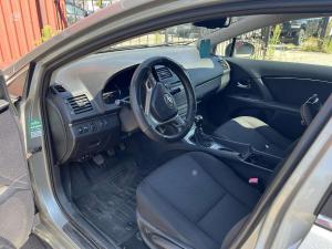 Pelēks Toyota Avensis 2010 Klaipėda, ar dzinēja tilpumu 2.00 L un nobraukumu 278 tūkst. km par 4000 €, foto 6 vietnē AUTOMOTO.COM.LV
