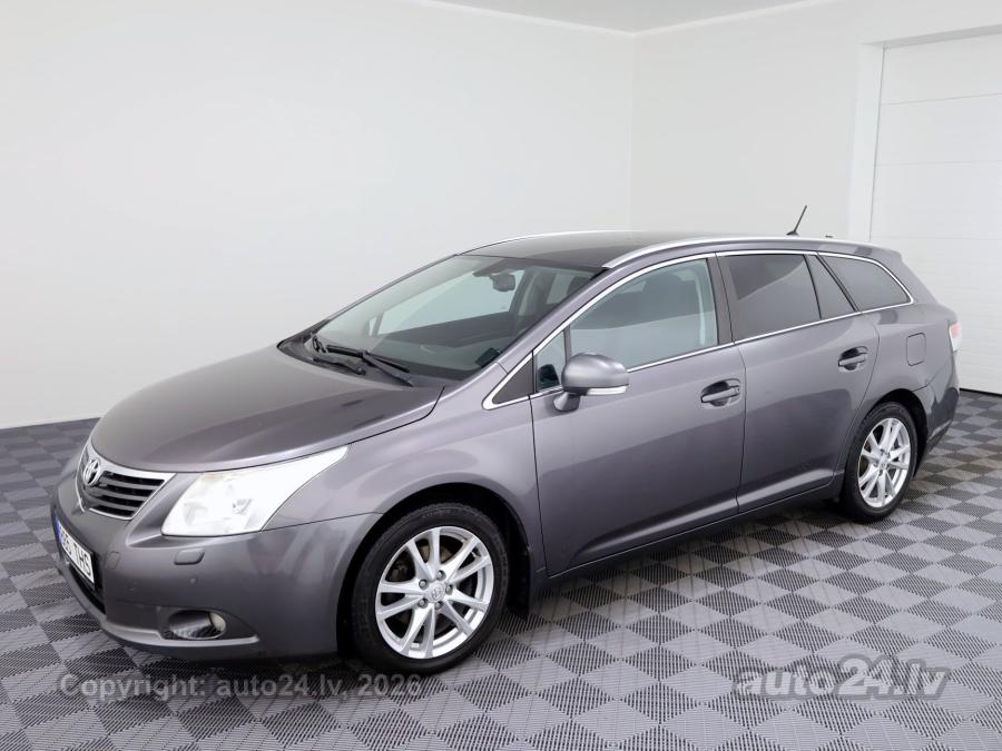 Серый Тойота Авенсис 2010 в Таллин, объемом двигателя 1.80 л и пробегом 317 тыс. км за 2999 €, фото 3 на AUTOMOTO.COM.LV