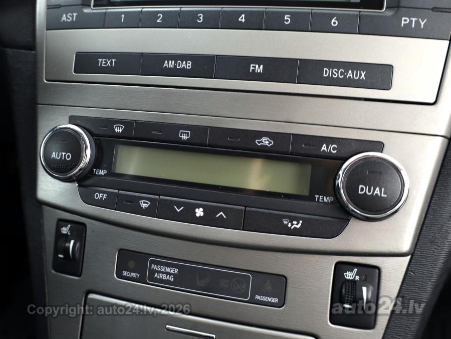 Серый Тойота Авенсис 2010 в Таллин, объемом двигателя 1.80 л и пробегом 317 тыс. км за 2999 €, фото 9 на AUTOMOTO.COM.LV