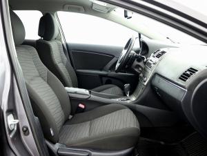 Grey Toyota Avensis 2010 in Tallinn, with an engine capacity of 1.80 L and mileage of 317 thousand km for 2999 €, photo 7 on AUTOMOTO.COM.LV
