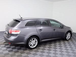 Grey Toyota Avensis 2010 in Tallinn, with an engine capacity of 1.80 L and mileage of 317 thousand km for 2999 €, photo 12 on AUTOMOTO.COM.LV