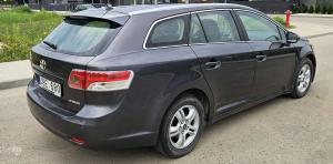 Pelēks Toyota Avensis 2010 Kauņa, ar dzinēja tilpumu 2.00 L un nobraukumu 185 tūkst. km par 4450 €, foto 4 vietnē AUTOMOTO.COM.LV