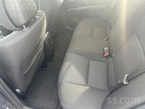 Pelēks Toyota Avensis 2010 Rīga, ar dzinēja tilpumu 2.20 L un nobraukumu 348 tūkst. km par 4500 €, foto 12 vietnē AUTOMOTO.COM.LV
