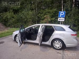 Серый Тойота Авенсис 2010 в Рига, объемом двигателя 2.00 л и пробегом 371 тыс. км за 2300 €, фото 3 на AUTOMOTO.COM.LV