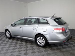 Серый Тойота Авенсис 2010 в Таллин, объемом двигателя 1.80 л и пробегом 217 тыс. км за 2799 €, фото 5 на AUTOMOTO.COM.LV