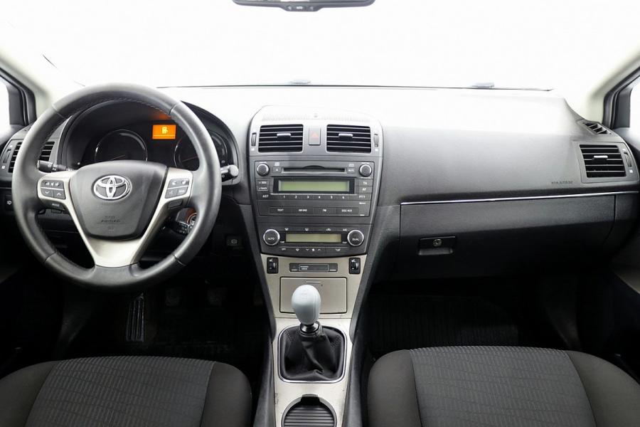Grey Toyota Avensis 2010 in Tallinn, with an engine capacity of 1.80 L and mileage of 217 thousand km for 2799 €, photo 13 on AUTOMOTO.COM.LV
