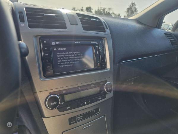 Pelēks Toyota Avensis 2010 Ukmergė, ar dzinēja tilpumu 2.00 L un nobraukumu 240 tūkst. km par 3650 €, foto 3 vietnē AUTOMOTO.COM.LV