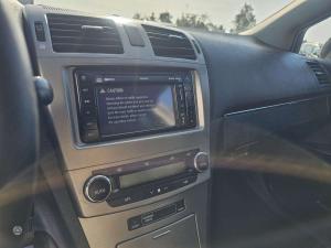 Pelēks Toyota Avensis 2010 Ukmergė, ar dzinēja tilpumu 2.00 L un nobraukumu 240 tūkst. km par 3650 €, foto 4 vietnē AUTOMOTO.COM.LV