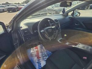 Pelēks Toyota Avensis 2010 Ukmergė, ar dzinēja tilpumu 2.00 L un nobraukumu 240 tūkst. km par 3650 €, foto 7 vietnē AUTOMOTO.COM.LV