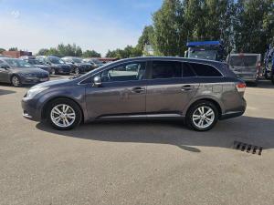 Pelēks Toyota Avensis 2010 Ukmergė, ar dzinēja tilpumu 2.00 L un nobraukumu 240 tūkst. km par 3650 €, foto 19 vietnē AUTOMOTO.COM.LV