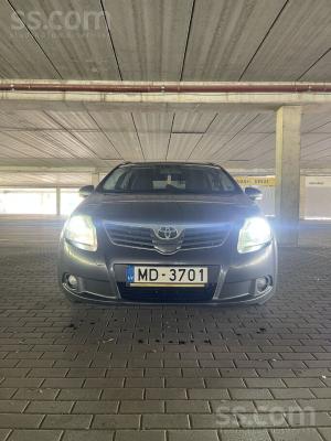 Серый Тойота Авенсис 2010 в Рига, объемом двигателя 1.80 л и пробегом 418 тыс. км за 4500 €, фото  на AUTOMOTO.COM.LV