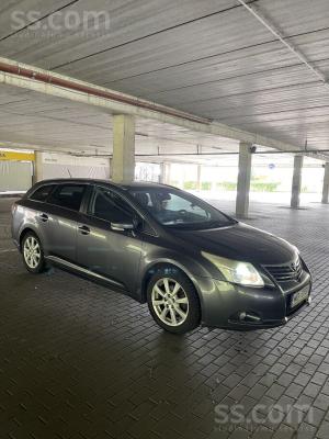Серый Тойота Авенсис 2010 в Рига, объемом двигателя 1.80 л и пробегом 418 тыс. км за 4500 €, фото 3 на AUTOMOTO.COM.LV