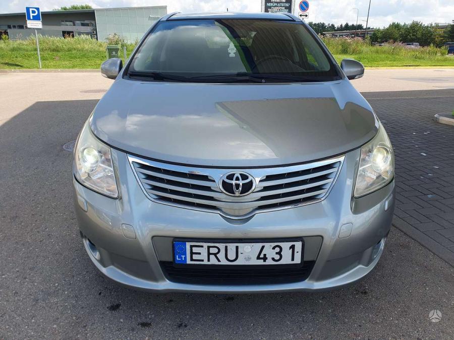 Серый Тойота Авенсис 2010 в Каунас, объемом двигателя 1.80 л и пробегом 306 тыс. км за 3950 €, фото 3 на AUTOMOTO.COM.LV