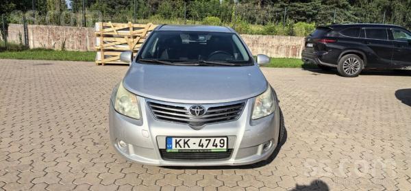 Серый Тойота Авенсис 2010 в Рига, объемом двигателя 2.20 л и пробегом 453 тыс. км за 2500 €, фото 1 на AUTOMOTO.COM.LV