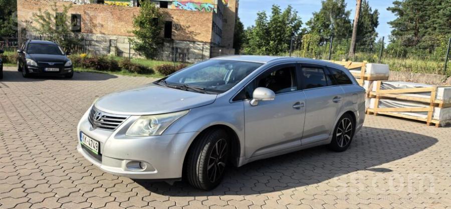 Серый Тойота Авенсис 2010 в Рига, объемом двигателя 2.20 л и пробегом 453 тыс. км за 2500 €, фото 3 на AUTOMOTO.COM.LV