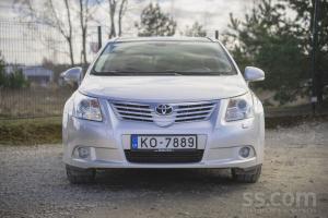 Grey Toyota Avensis 2010 in Riga, with an engine capacity of 2.30 L and mileage of 346 thousand km for 5890 €, photo 3 on AUTOMOTO.COM.LV
