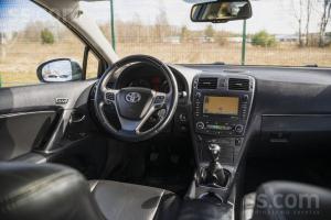 Grey Toyota Avensis 2010 in Riga, with an engine capacity of 2.30 L and mileage of 346 thousand km for 5890 €, photo 13 on AUTOMOTO.COM.LV