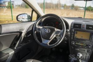 Grey Toyota Avensis 2010 in Riga, with an engine capacity of 2.30 L and mileage of 346 thousand km for 5890 €, photo 14 on AUTOMOTO.COM.LV