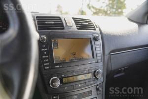 Grey Toyota Avensis 2010 in Riga, with an engine capacity of 2.30 L and mileage of 346 thousand km for 5890 €, photo 21 on AUTOMOTO.COM.LV