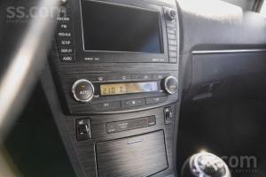 Grey Toyota Avensis 2010 in Riga, with an engine capacity of 2.30 L and mileage of 346 thousand km for 5890 €, photo 23 on AUTOMOTO.COM.LV