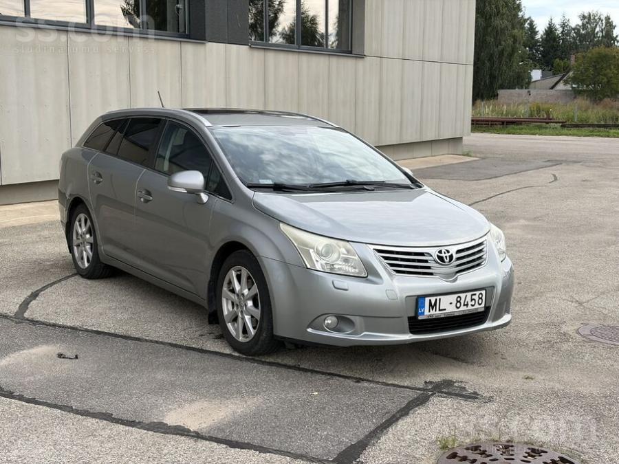 Серый Тойота Авенсис 2010 в Рига, объемом двигателя 2.00 л и пробегом 337 тыс. км за 1150 €, фото 4 на AUTOMOTO.COM.LV