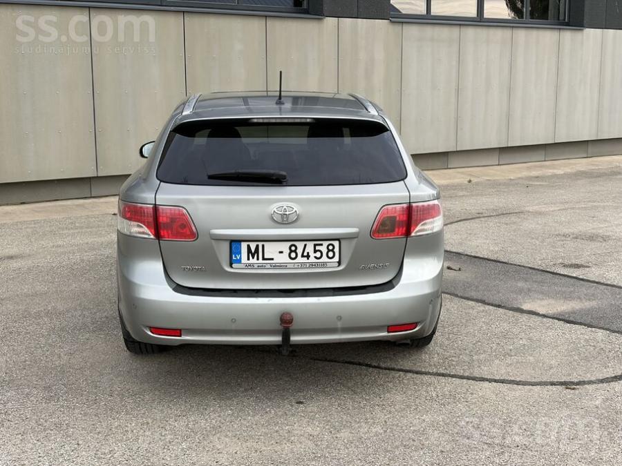 Серый Тойота Авенсис 2010 в Рига, объемом двигателя 2.00 л и пробегом 337 тыс. км за 1150 €, фото 13 на AUTOMOTO.COM.LV