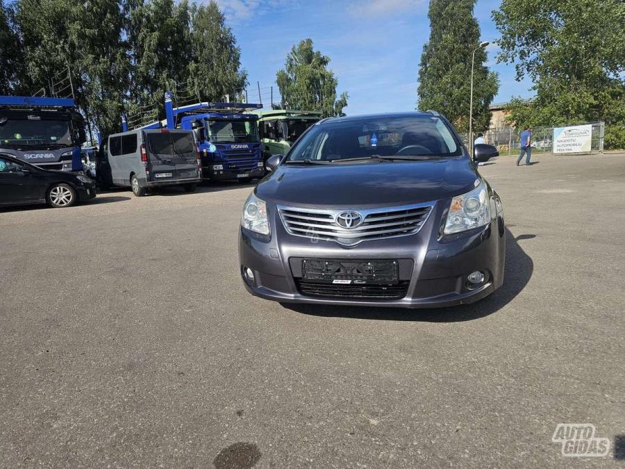 Серый Тойота Авенсис 2010 в Укмерге, объемом двигателя 2.00 л и пробегом 240 тыс. км за 3650 €, фото 10 на AUTOMOTO.COM.LV