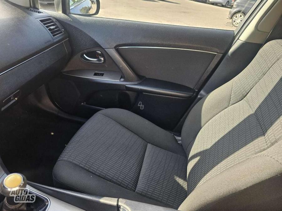 Серый Тойота Авенсис 2010 в Укмерге, объемом двигателя 2.00 л и пробегом 240 тыс. км за 3650 €, фото 16 на AUTOMOTO.COM.LV