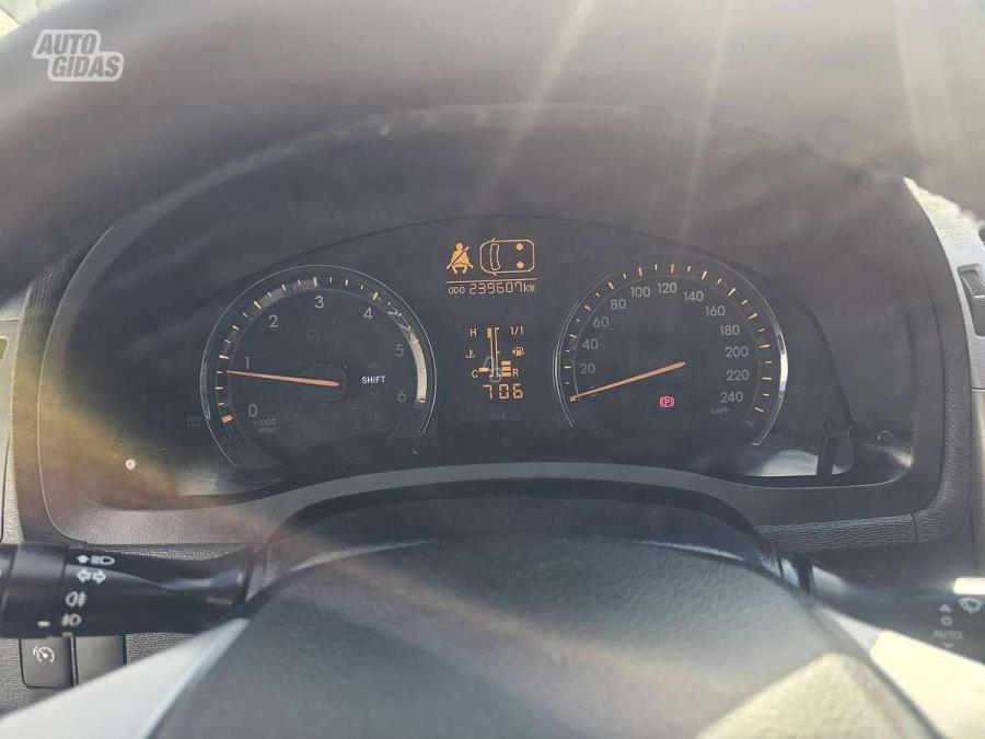Серый Тойота Авенсис 2010 в Укмерге, объемом двигателя 2.00 л и пробегом 240 тыс. км за 3650 €, фото 20 на AUTOMOTO.COM.LV