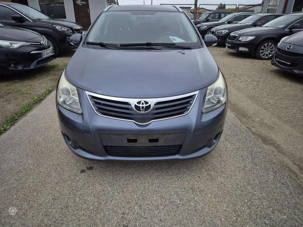Toyota Avensis 2010 Viļņa vietnē Pelēks Toyota Avensis 2010 Viļņa, ar dzinēja tilpumu 1.60 L un nobraukumu 262 tūkst. km par 3950 €, foto 1 vietnē AUTOMOTO.COM.LV