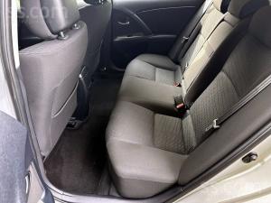 Grey Toyota Avensis 2010 in Riga, with an engine capacity of 2.00 L and mileage of 330 thousand km for 3500 €, photo 12 on AUTOMOTO.COM.LV
