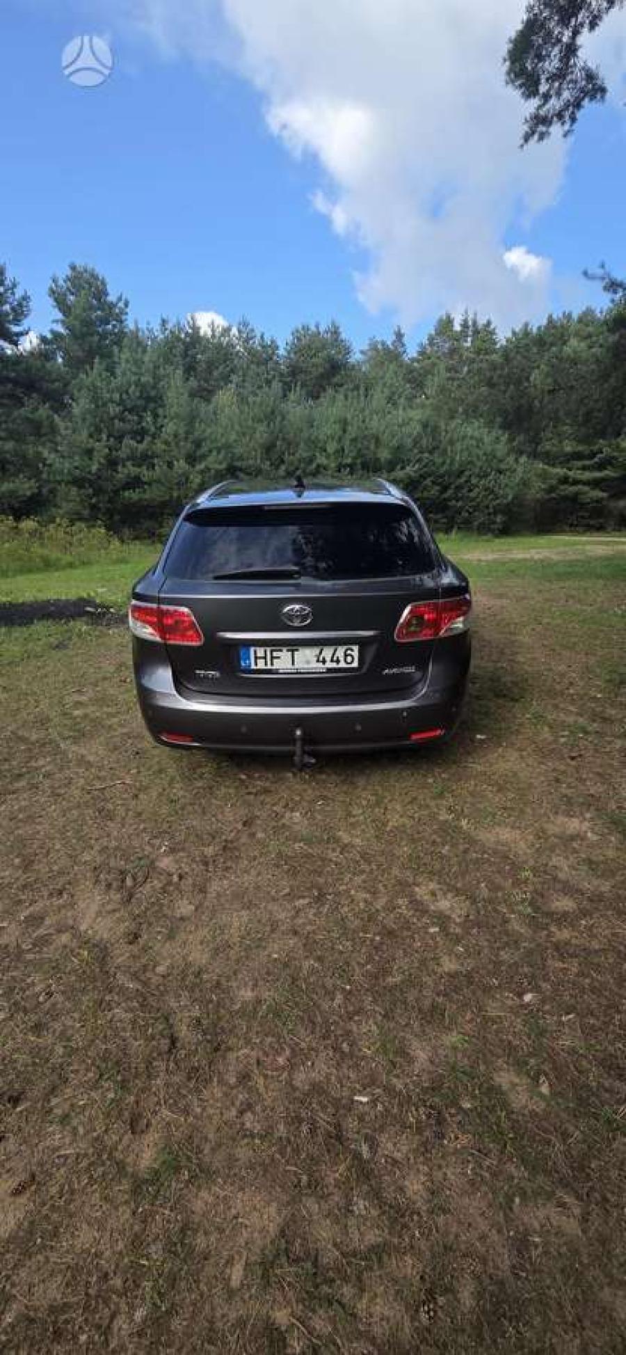 Pelēks Toyota Avensis 2010 Viļņa, ar dzinēja tilpumu 2.00 L un nobraukumu 394 tūkst. km par 2200 €, foto 4 vietnē AUTOMOTO.COM.LV