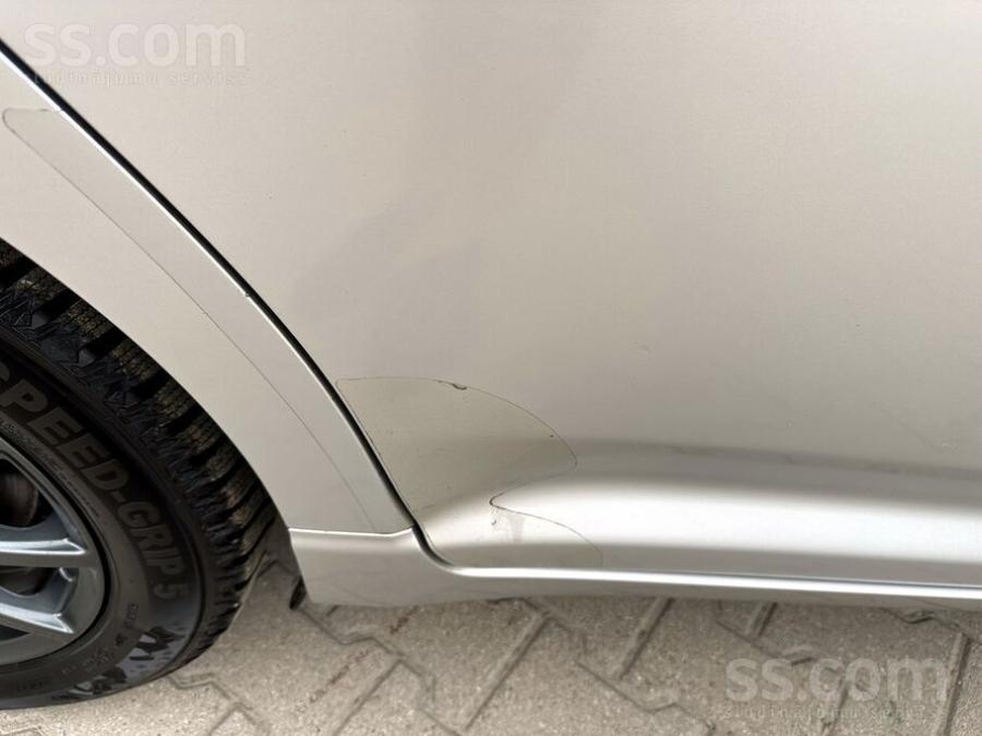 Серый Тойота Авенсис 2010 в Рига, объемом двигателя 2.00 л и пробегом 330 тыс. км за 3900 €, фото 32 на AUTOMOTO.COM.LV