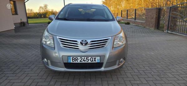 Grey Toyota Avensis 2011 in Taurage, with an engine capacity of 2.00 L and mileage of 180 thousand km for 3900 €, photo 5 on AUTOMOTO.COM.LV