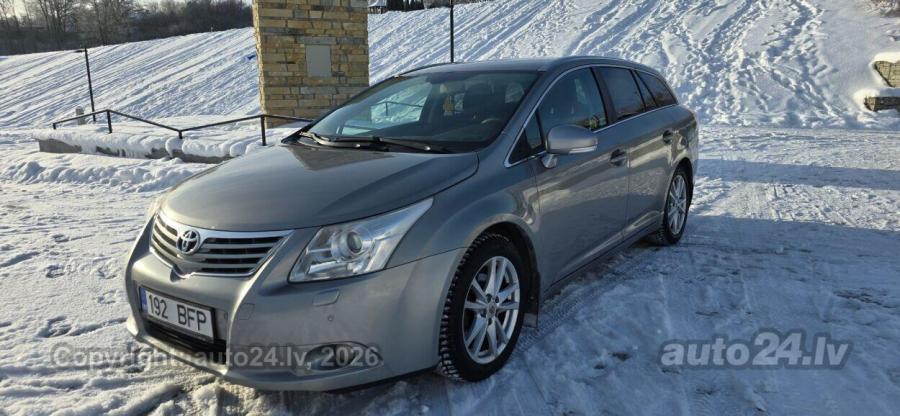 Pelēks Toyota Avensis 2011 Rakvere, ar dzinēja tilpumu 1.80 L un nobraukumu 233 tūkst. km par 5300 €, foto 4 vietnē AUTOMOTO.COM.LV