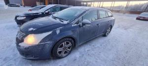 Pelēks Toyota Avensis 2011 Kauņa, ar dzinēja tilpumu 2.00 L un nobraukumu 390 tūkst. km par 2000 €, foto 2 vietnē AUTOMOTO.COM.LV
