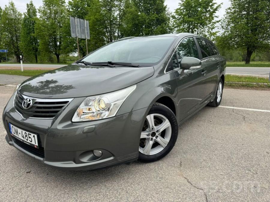 Pelēks Toyota Avensis 2011 Ogre, ar dzinēja tilpumu 1.80 L un nobraukumu 223 tūkst. km par 6950 €, foto 4 vietnē AUTOMOTO.COM.LV