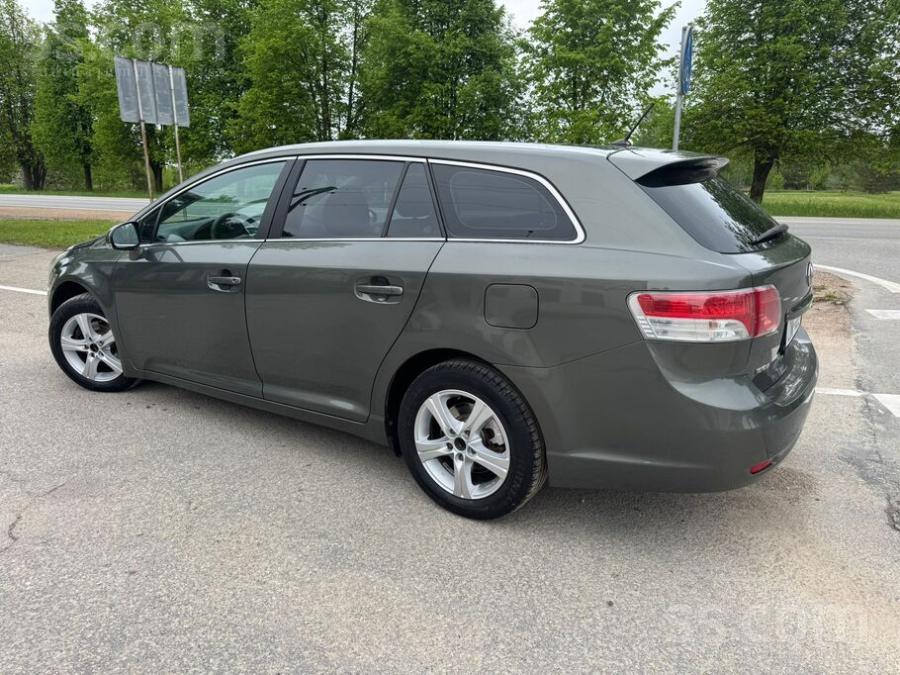 Pelēks Toyota Avensis 2011 Ogre, ar dzinēja tilpumu 1.80 L un nobraukumu 223 tūkst. km par 6950 €, foto 6 vietnē AUTOMOTO.COM.LV
