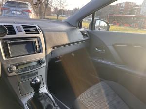 Серый Тойота Авенсис 2011 в Каунас, объемом двигателя 2.00 л и пробегом 291 тыс. км за 4500 €, фото 9 на AUTOMOTO.COM.LV