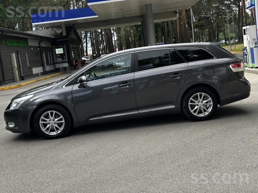 Серый Тойота Авенсис 2011 в Рига, объемом двигателя 2.00 л и пробегом 222 тыс. км за 5990 €, фото 9 на AUTOMOTO.COM.LV