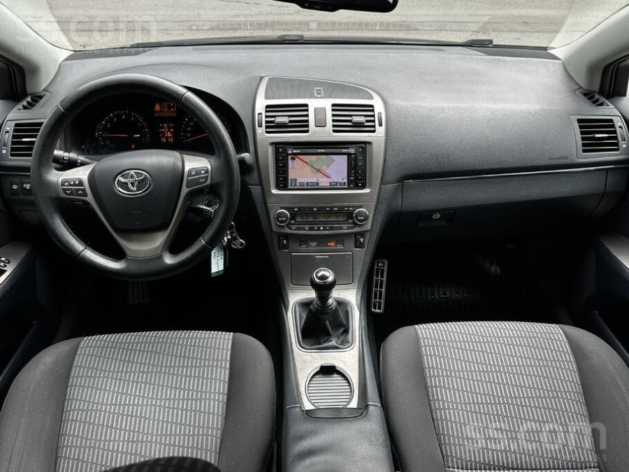 Серый Тойота Авенсис 2011 в Рига, объемом двигателя 2.00 л и пробегом 222 тыс. км за 5990 €, фото 18 на AUTOMOTO.COM.LV