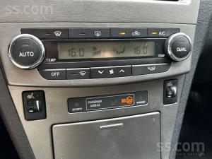 Серый Тойота Авенсис 2011 в Рига, объемом двигателя 2.00 л и пробегом 222 тыс. км за 5990 €, фото 19 на AUTOMOTO.COM.LV