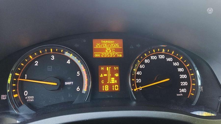 Серый Тойота Авенсис 2011 в Каунас, объемом двигателя 2.00 л и пробегом 235 тыс. км за 4500 €, фото 15 на AUTOMOTO.COM.LV