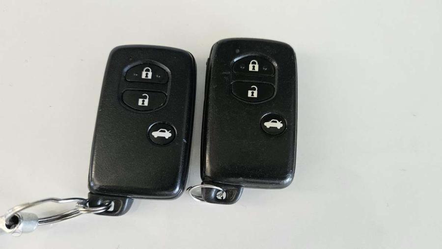 Серый Тойота Авенсис 2011 в Каунас, объемом двигателя 2.00 л и пробегом 235 тыс. км за 4500 €, фото 33 на AUTOMOTO.COM.LV