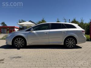 Серый Тойота Авенсис 2011 в Рига, объемом двигателя 2.20 л и пробегом 260 тыс. км за 4100 €, фото 8 на AUTOMOTO.COM.LV