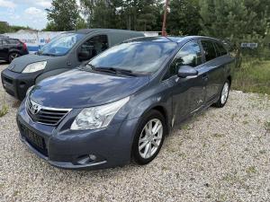 Серый Тойота Авенсис 2011 в Укмерге, объемом двигателя 2.00 л и пробегом 300 тыс. км за 1999 €, фото  на AUTOMOTO.COM.LV