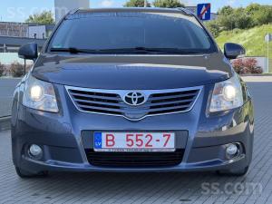Серый Тойота Авенсис 2011 в Резекне, объемом двигателя 2.00 л и пробегом 303 тыс. км за 4590 €, фото  на AUTOMOTO.COM.LV