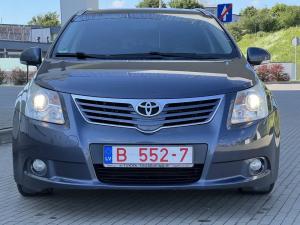 Pelēks Toyota Avensis 2011 Rēzekne, ar dzinēja tilpumu 2.00 L un nobraukumu 303 tūkst. km par 4590 €, foto  vietnē AUTOMOTO.COM.LV
